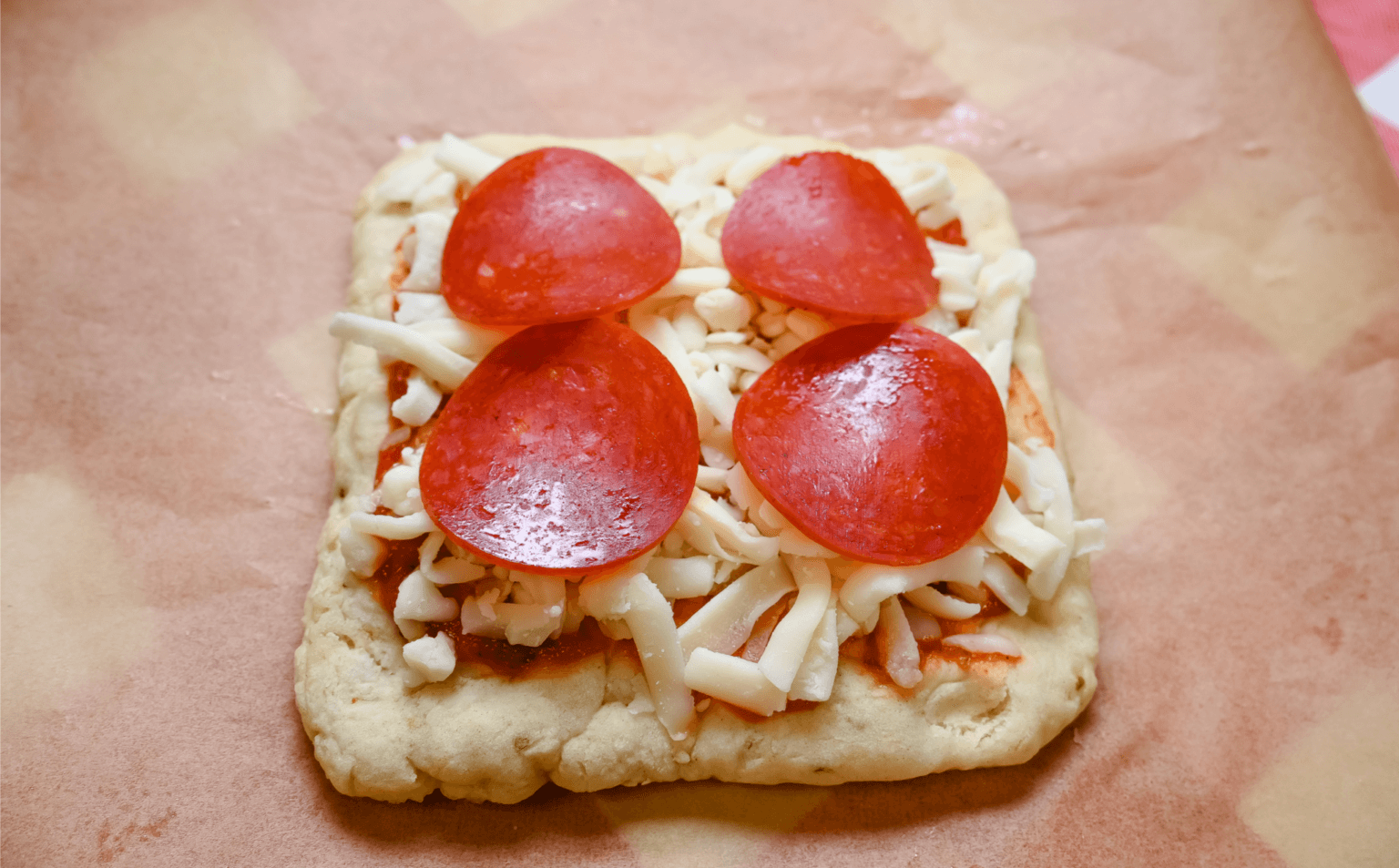 Homemade Pizza in the Microwave | Just Microwave It